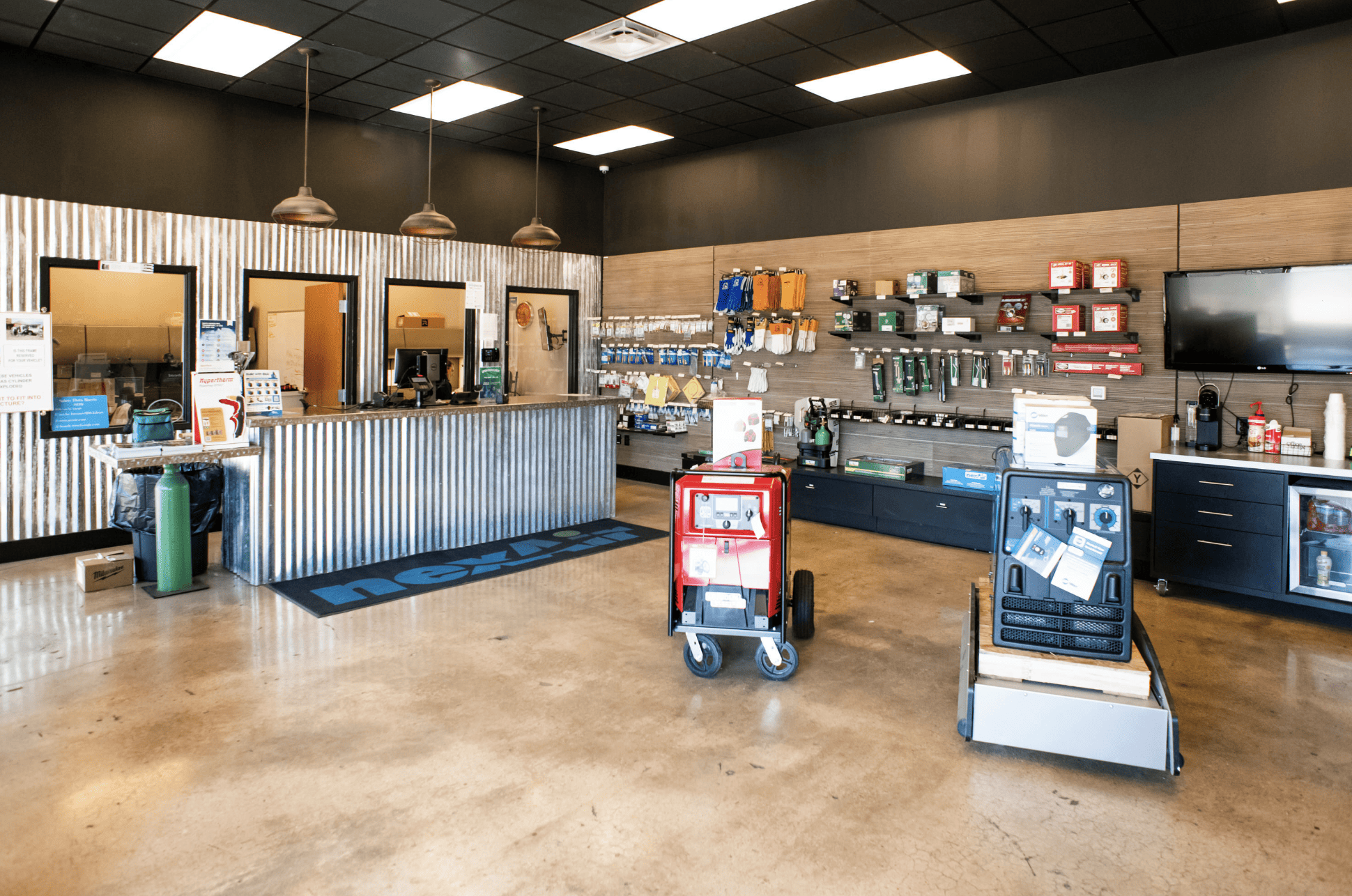 Safety Equipment in Welding - nexAir