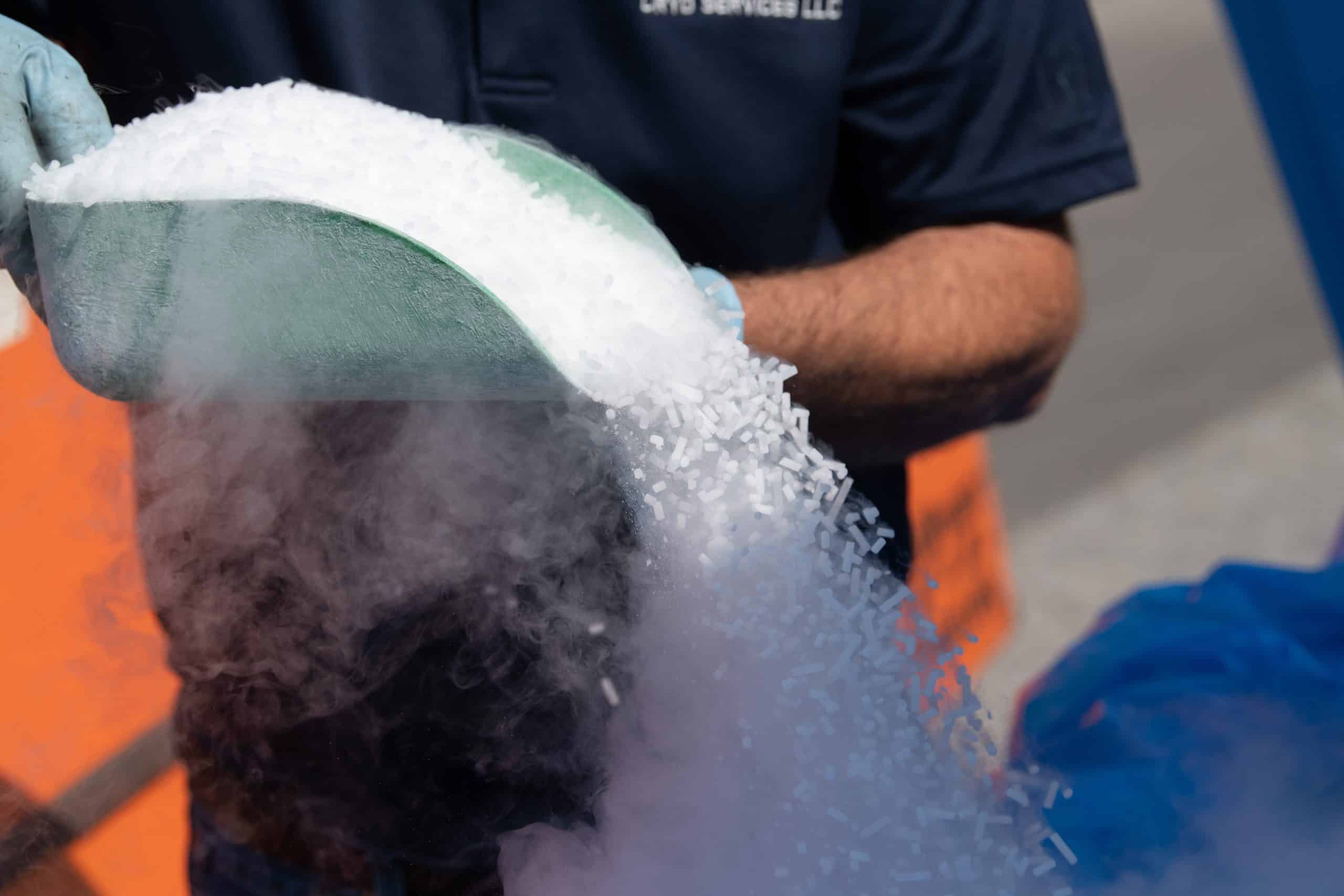 Comparing Chemical Cleaning vs Dry Ice Blasting for Industrial Use - nexAir