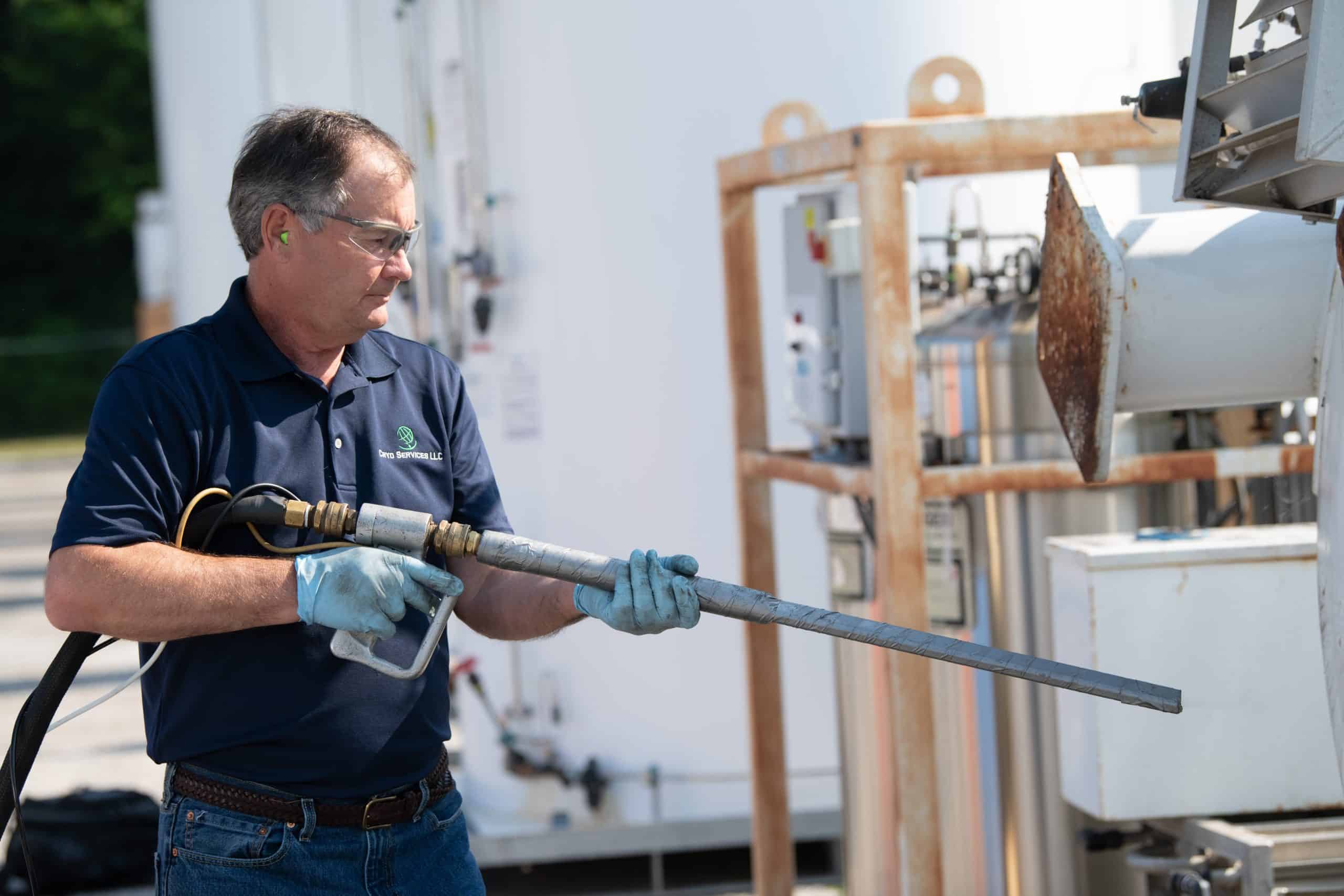 How Dry Ice Blasting Reduces Downtime in Industrial Operations - nexAir